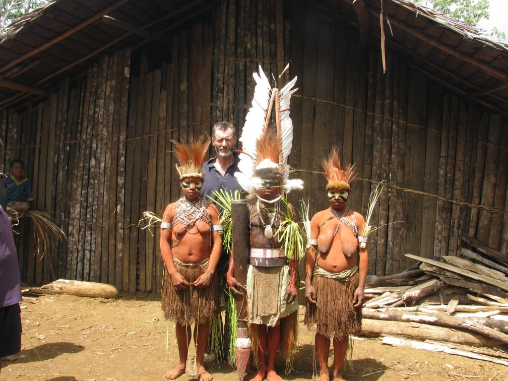 U KANIBALI … CZĘŚĆ II BOGACTWO KULTUROWE … | Turystyka Bez Granic